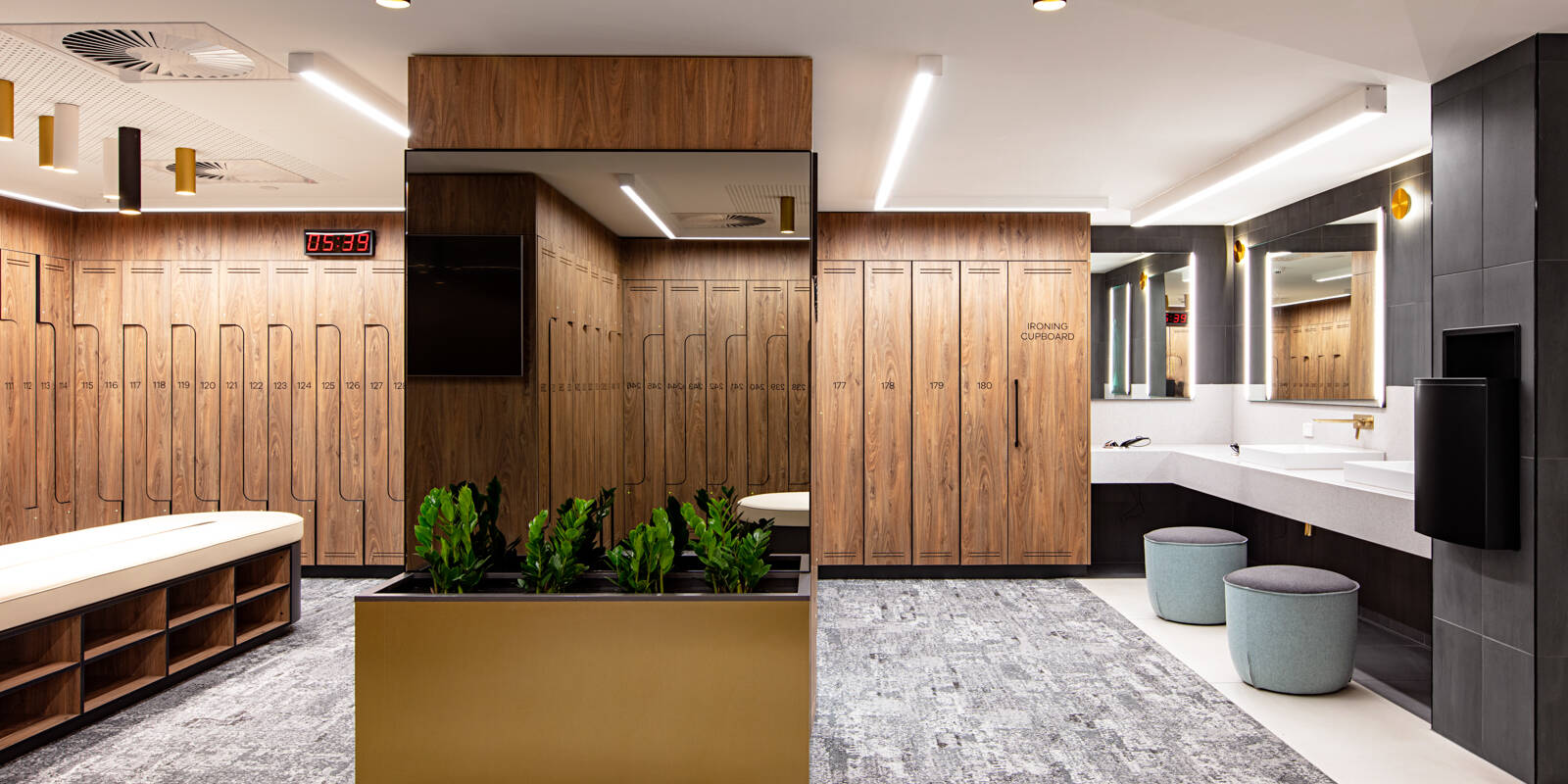 End-Of-Trip Facility for Rest by Lockin Lockers